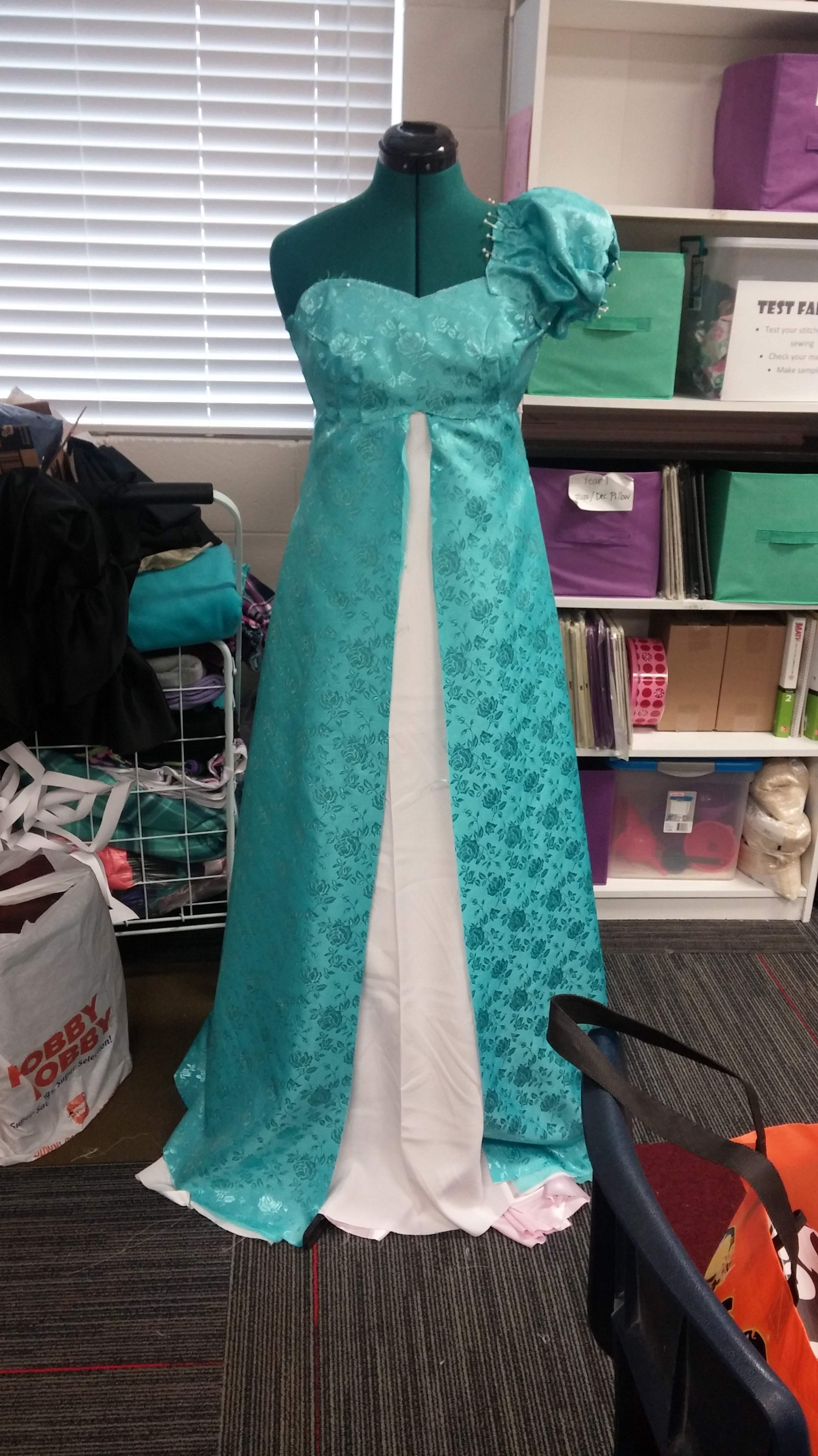 Cosplay – learncreatesew